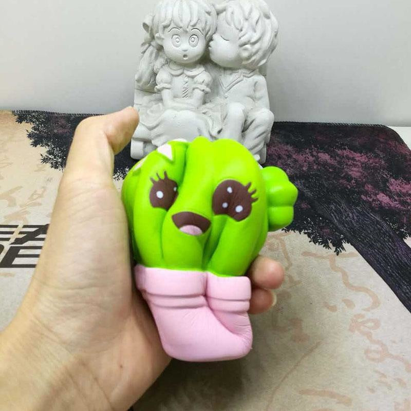 Kawaii Cactus Plant Squishy Stress Relief Squeeze Toy – DDLG Playground