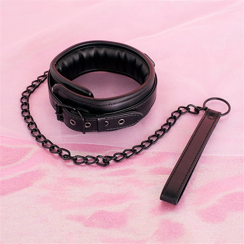 Black Leather Thick Leash Handcuff Collar Set – DDLG Playground