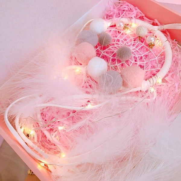 White Light Up LED Dream Catcher Pom Poms Feathers – DDLG Playground